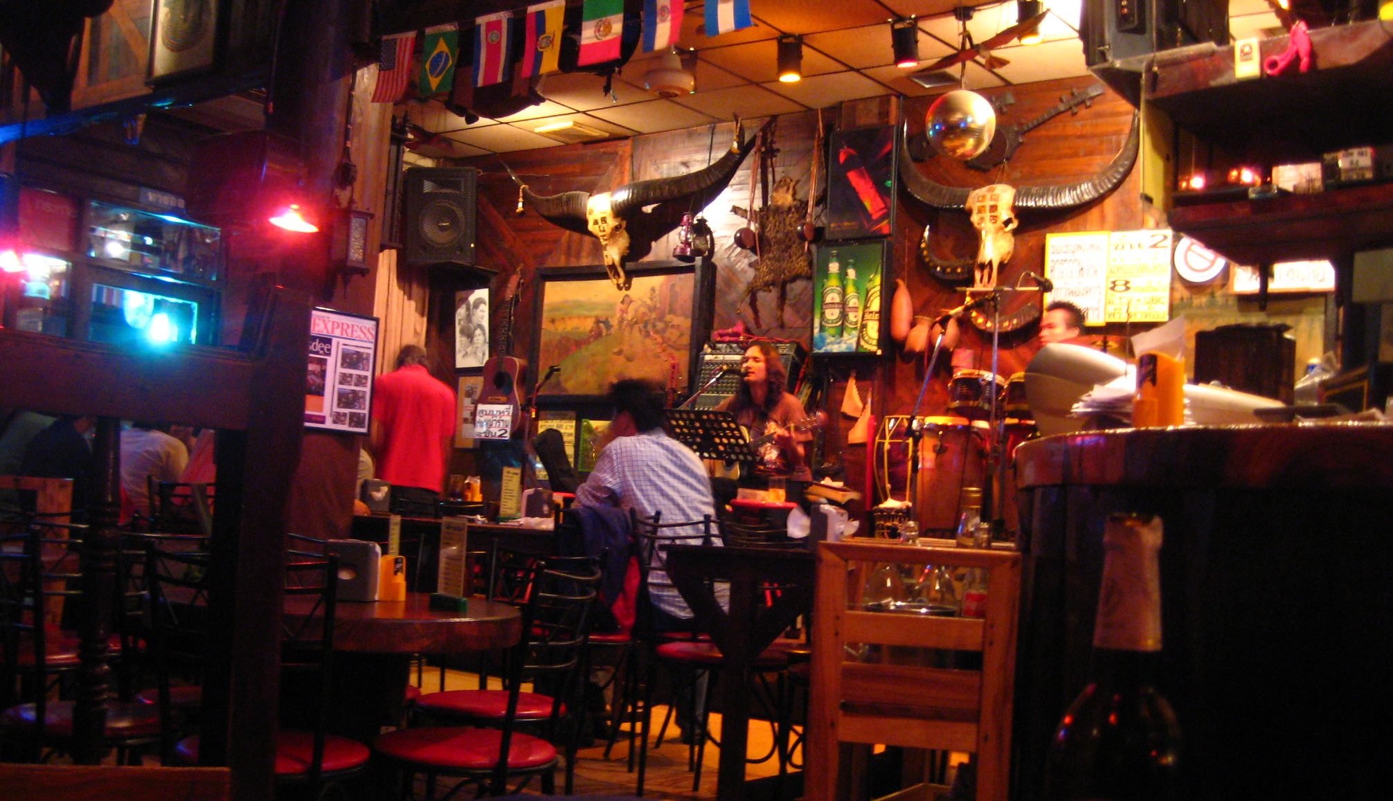 Alcohol consumption allowed till 9 p.m. in Bangkok - Thai Newsroom