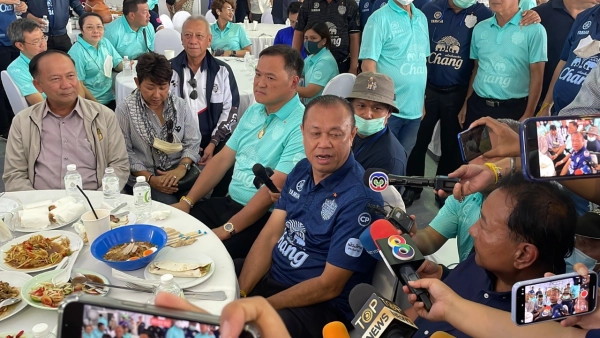 De facto Bhumjaithai boss vows to send Anutin running for PM - Thai ...