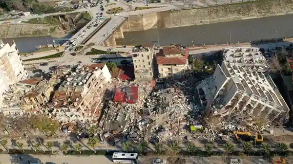 Fresh quake hits Turkey-Syria border area two weeks after disaster ...