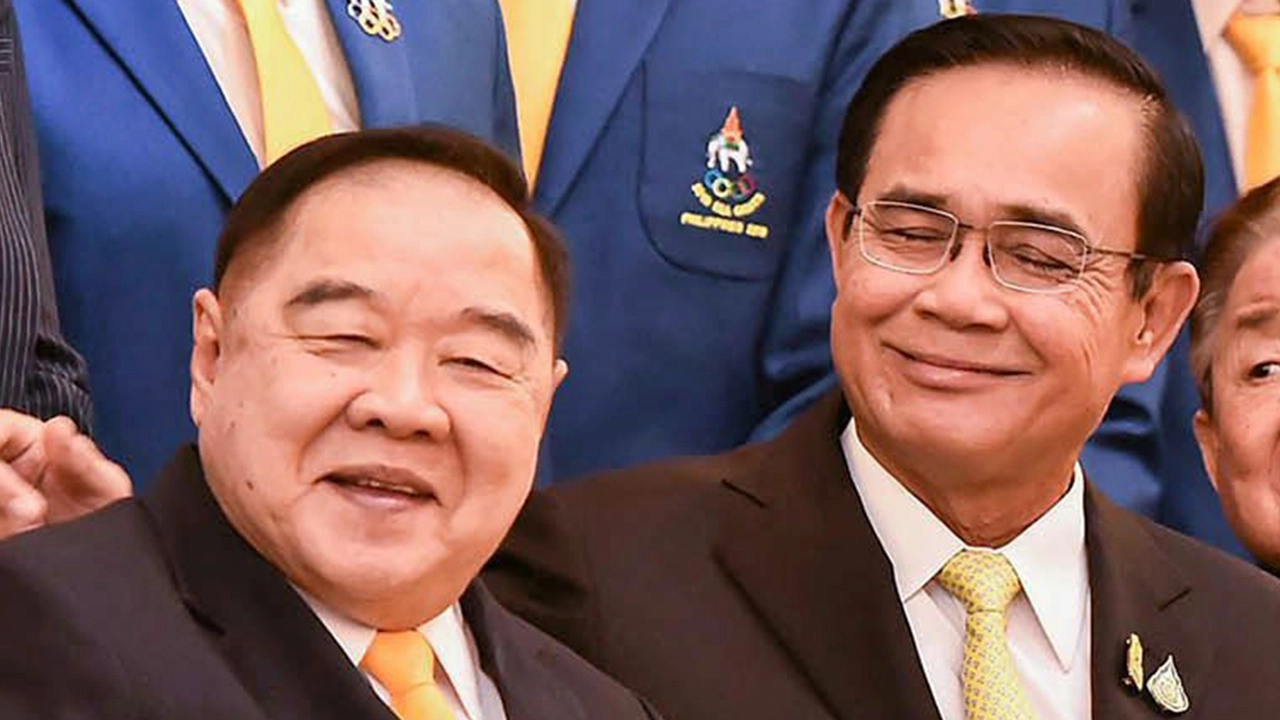 Prayut shrugs off Prawit's 'Step Beyond Conflict' slogan - Thai Newsroom